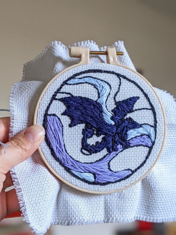 Stained Glass Dragon Embroidery – Yolandie Horak